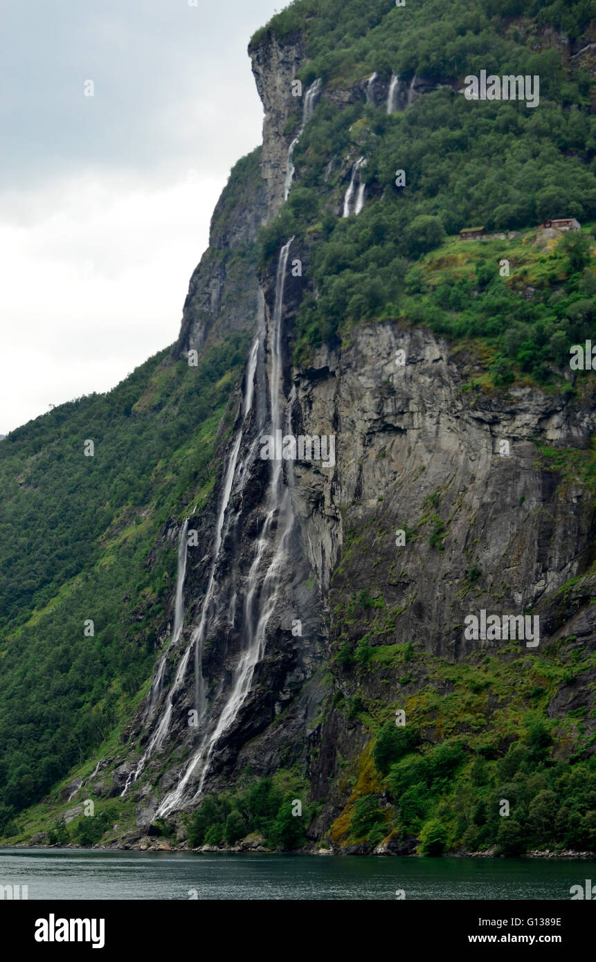 The Seven Sisters Waterfall Stock Photo - Alamy