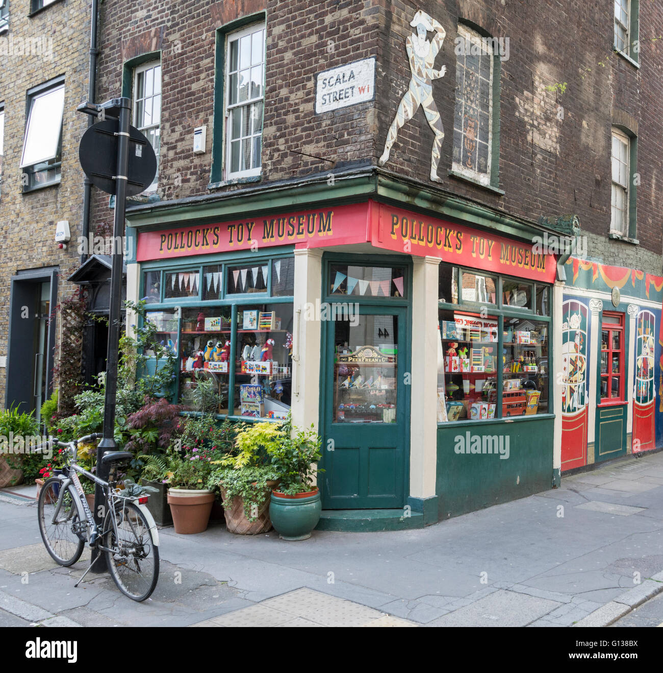 Pollocks scala street london hi-res stock photography and images - Alamy