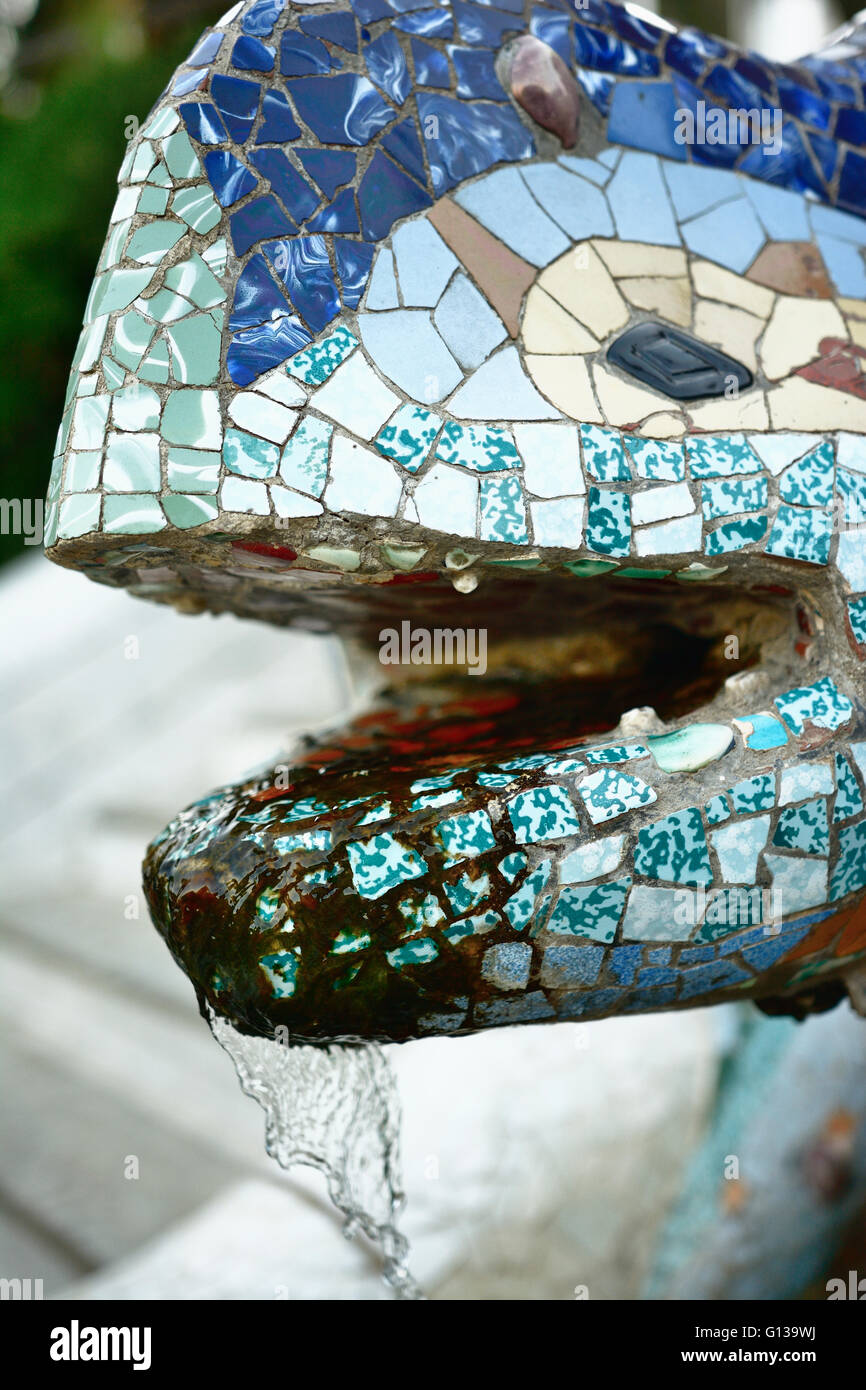 Salamander Park Guell Antoni Gaudi High Resolution Stock Photography ...