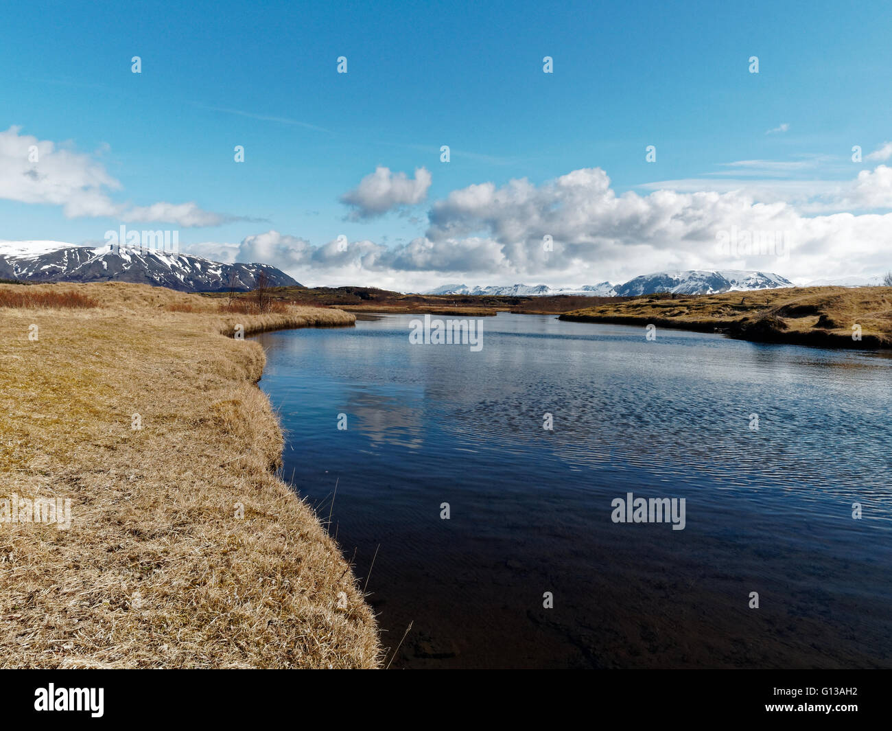 Almannagja fault line in the mid-atlantic ridge north american plate ...