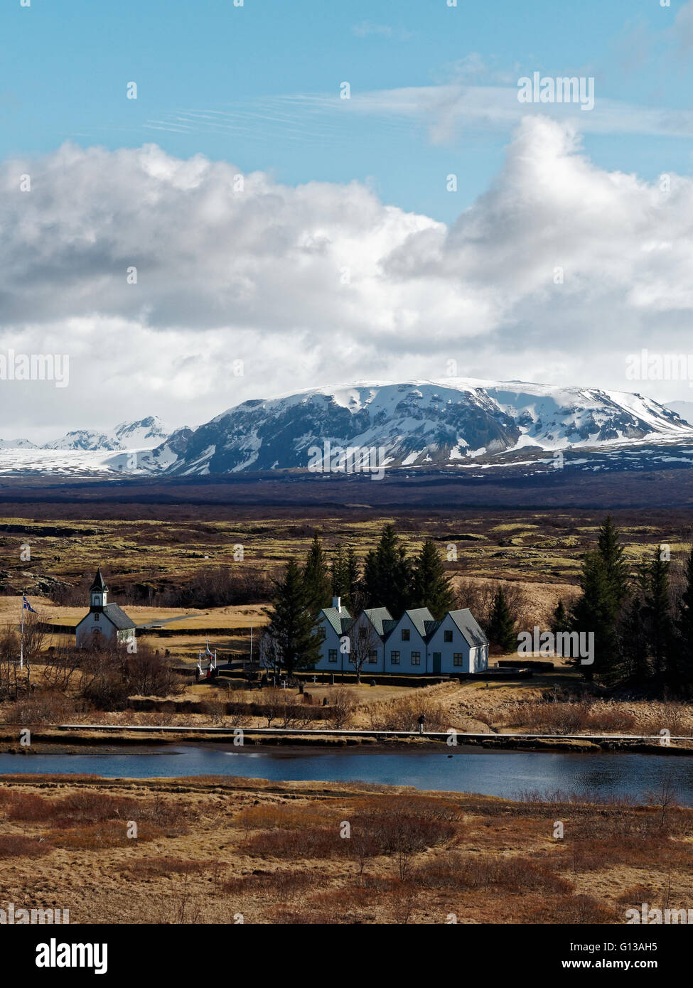 Almannagja fault line in the mid-atlantic ridge north american plate ...