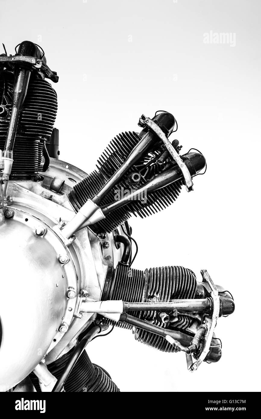 Engine valves hi-res stock photography and images - Alamy