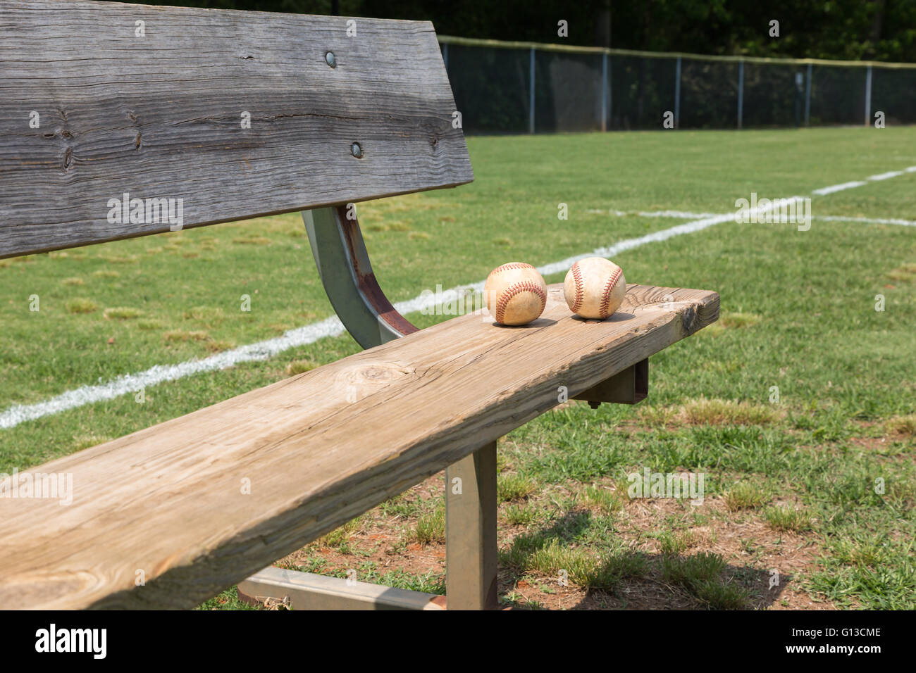 Baseball bench hi-res stock photography and images - Alamy
