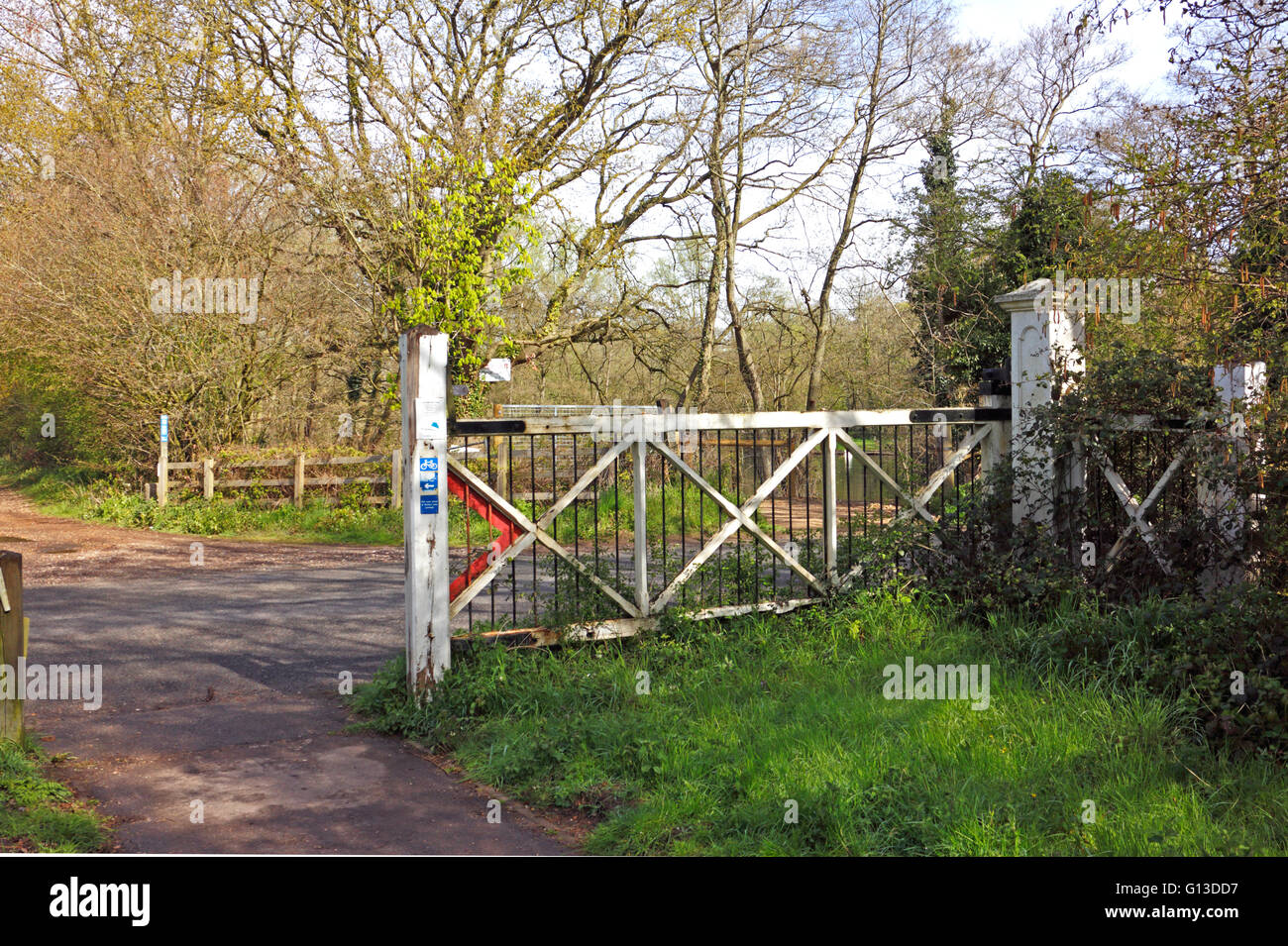 An old level crossing gate on the former M&GN railway track at Lenwade ...