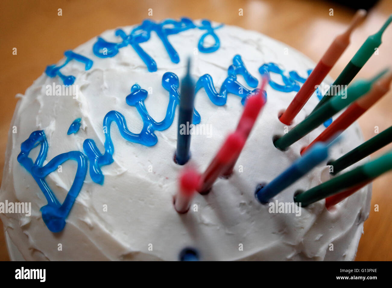 Birthday cake unlit candles hi-res stock photography and images - Alamy