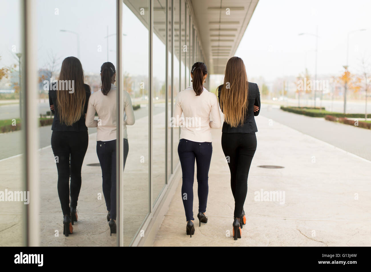 Rear view women hi-res stock photography and images - Alamy