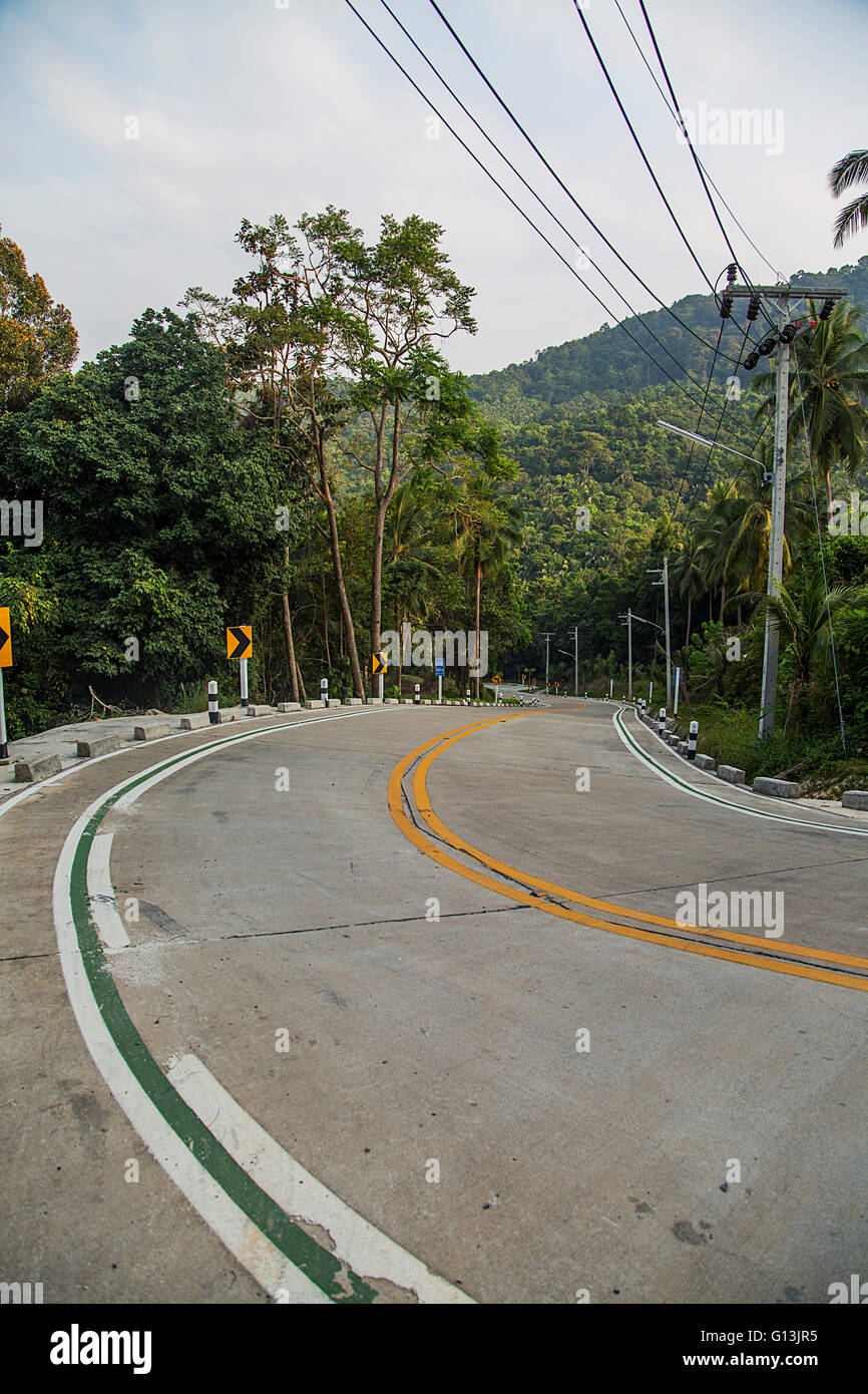 Empty winding dangerous asphalt road hi-res stock photography and ...