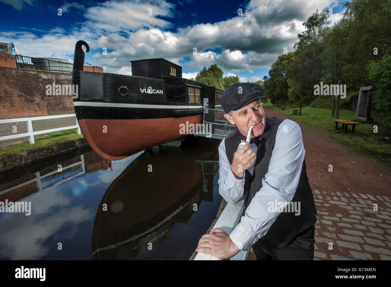 Victorian boat hi-res stock photography and images - Alamy