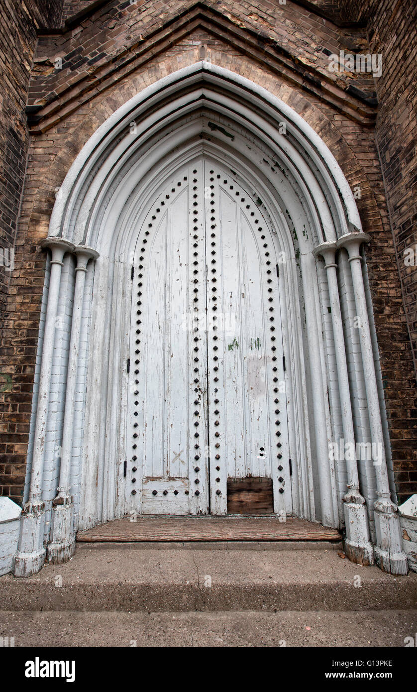old wooden Arched church doors Stock Photo - Alamy