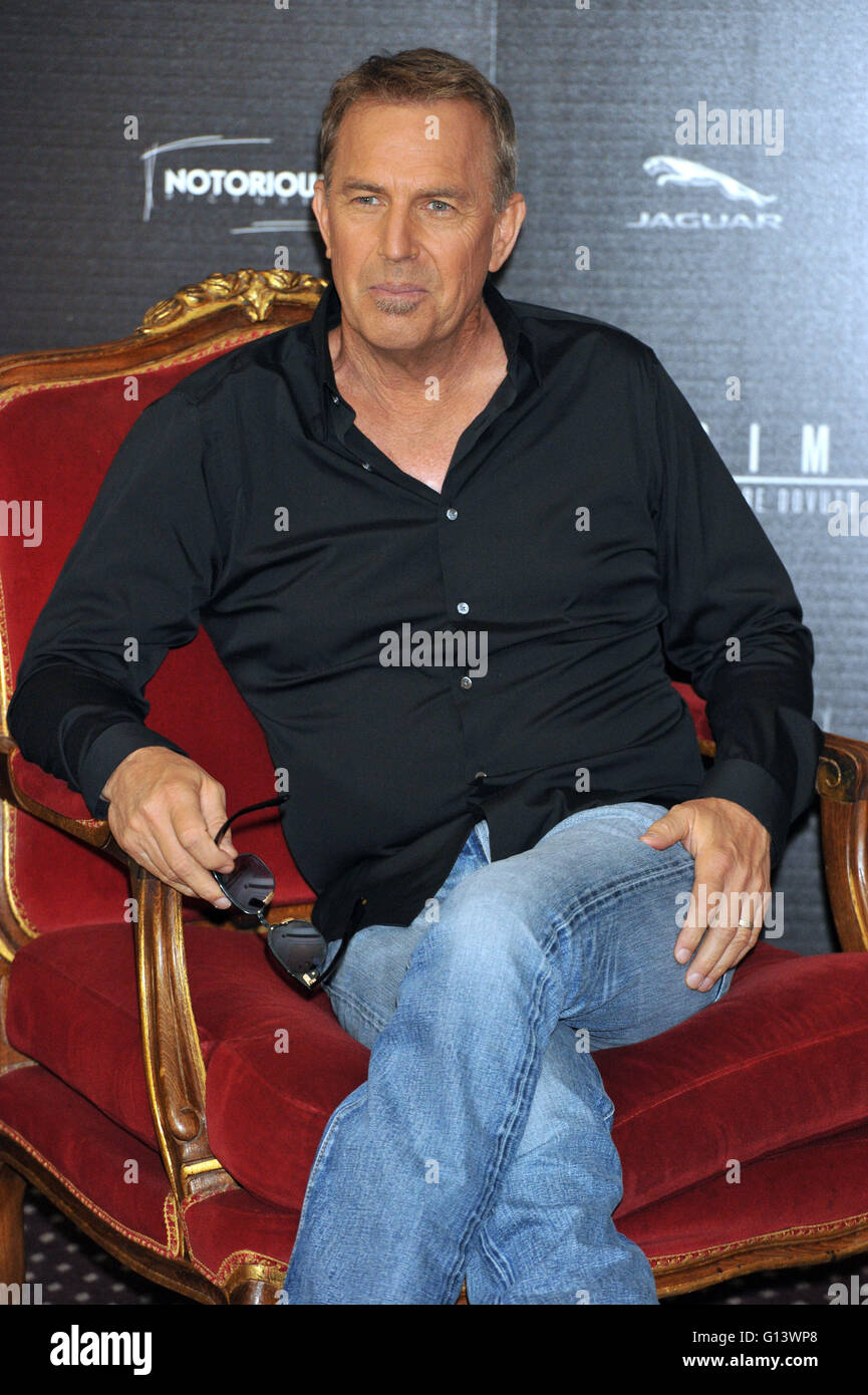 Photocall for 'Criminal' at Hotel Barberini Featuring: Kevin Costner ...