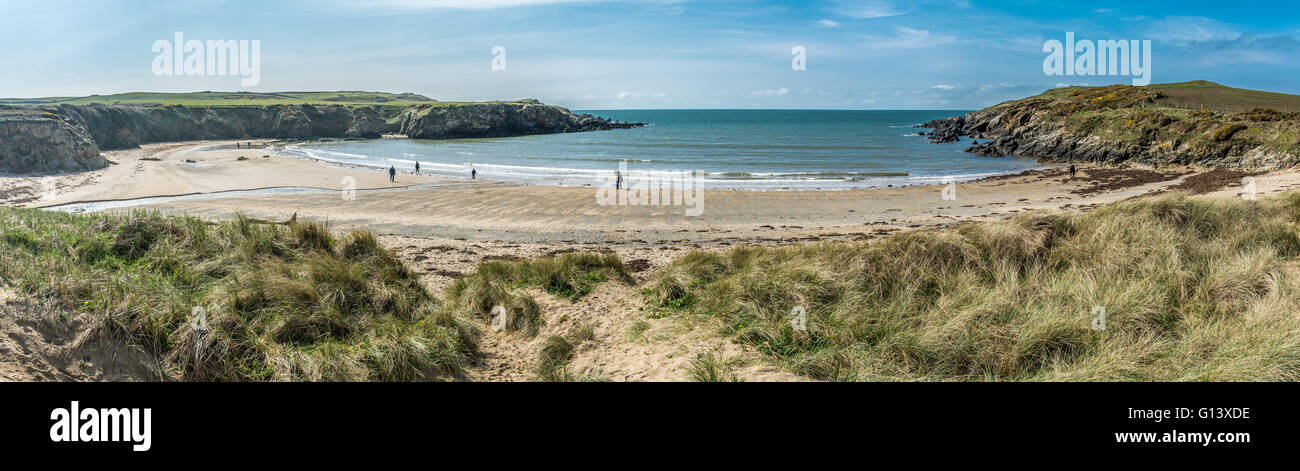 A panoramic view of Cable Bay (Porth Trecastell), Anglesey Stock Photo ...