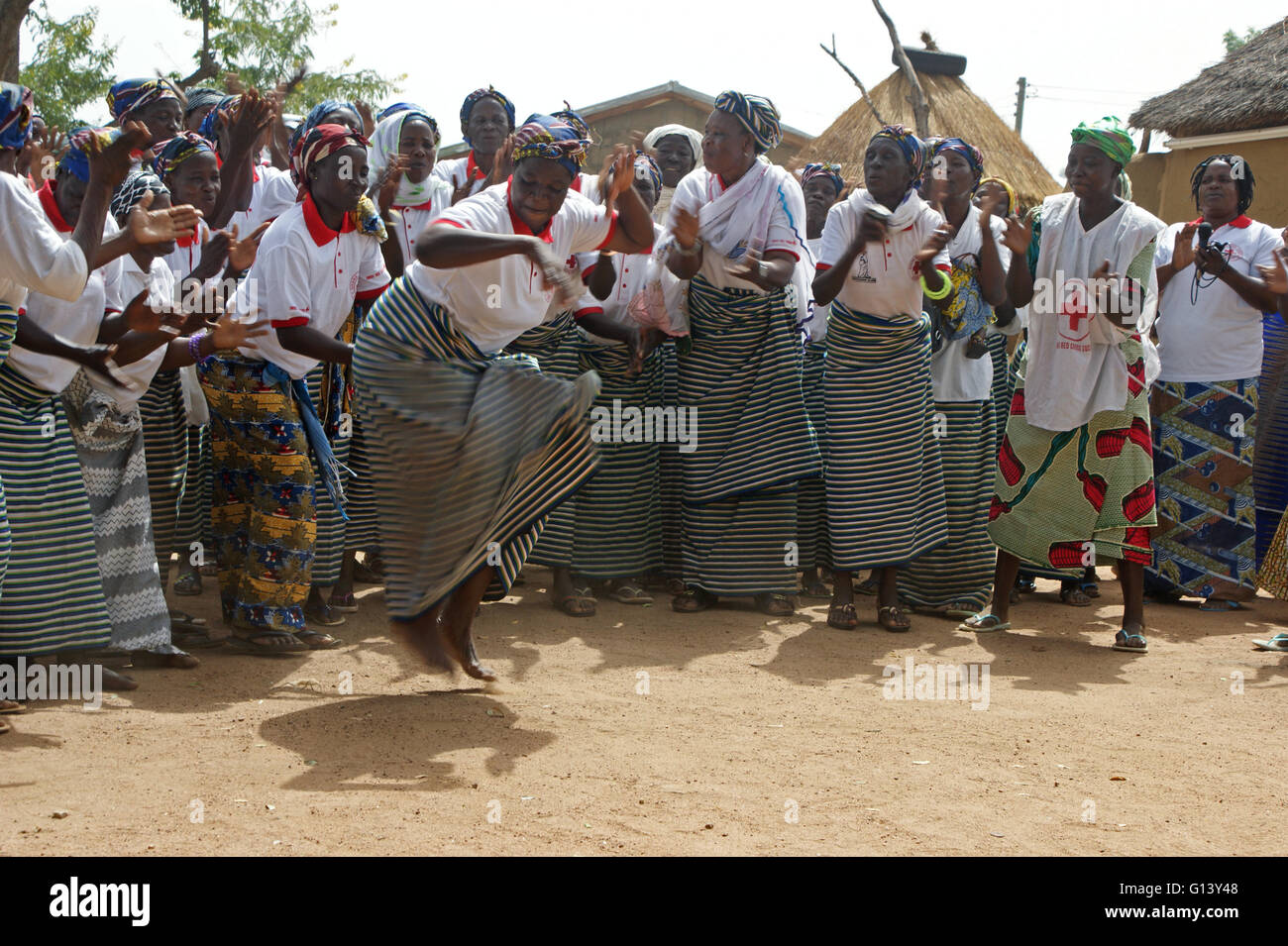 Ghana dancing hi-res stock photography and images - Alamy