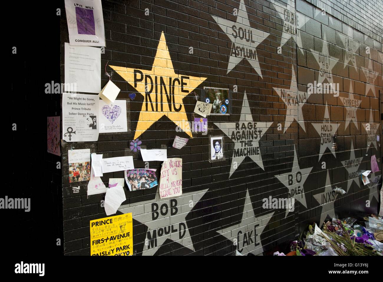 Gold star and memorial tribute for the musician Prince at the First ...