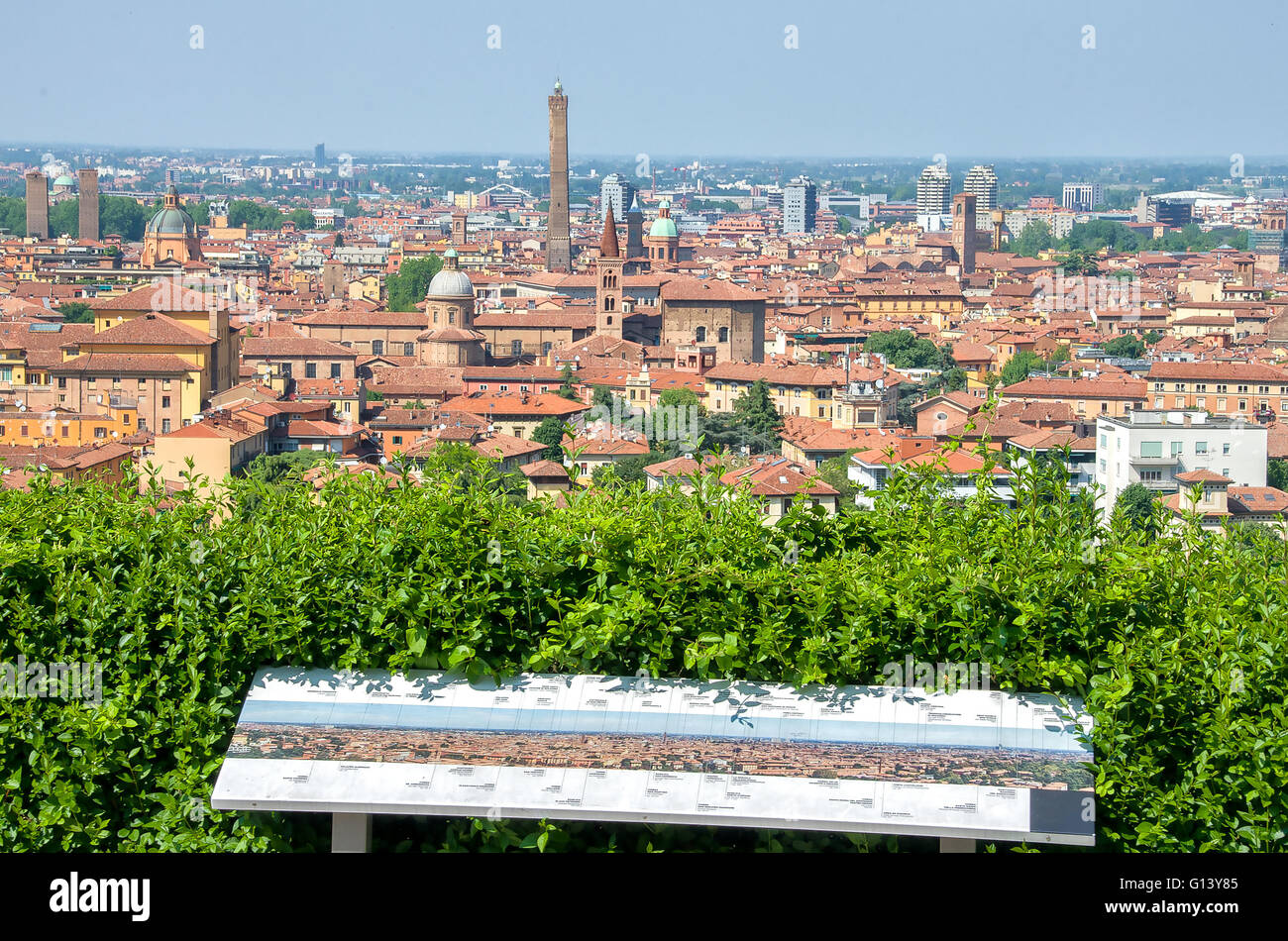 Tour in bologna hi-res stock photography and images - Alamy
