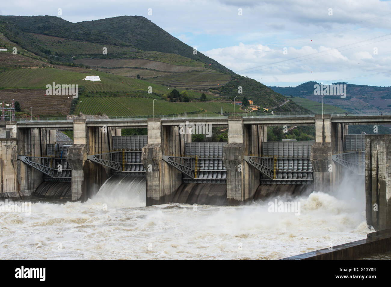 Valeira dam douro valley portugal hi-res stock photography and images ...