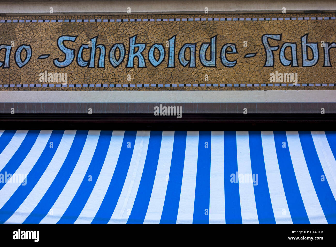 Cafe riquet hi-res stock photography and images - Alamy