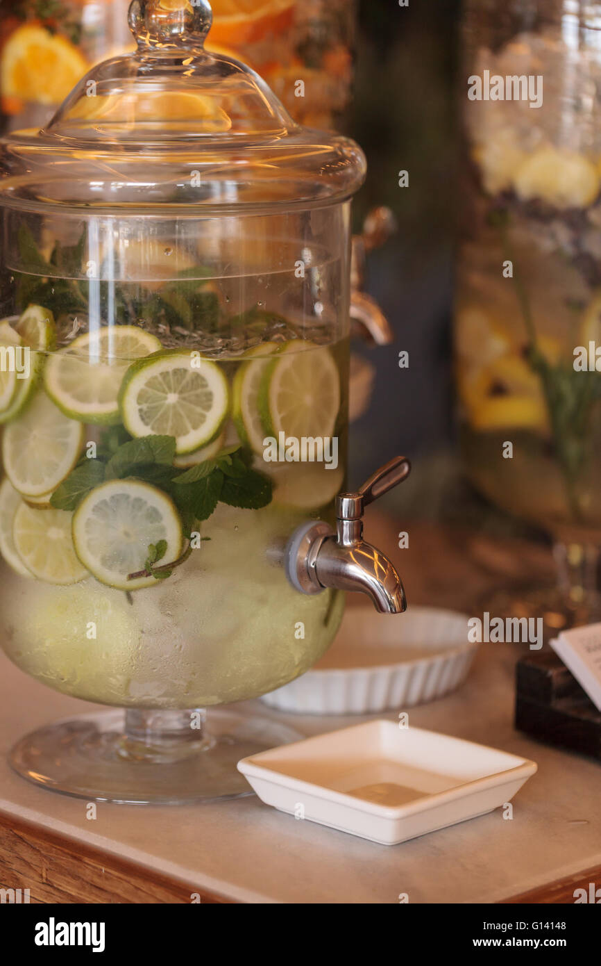Lime decor hi-res stock photography and images - Alamy