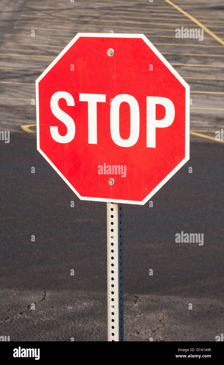 Pavement parking allowed sign hi-res stock photography and images - Alamy