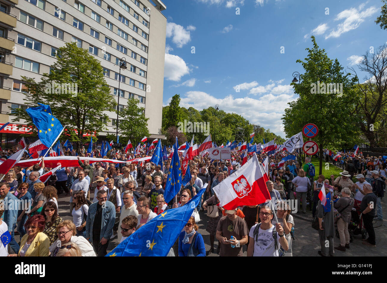 Warsaw, Poland. 7th May, 2016. The demonstration organised in Warsaw ...