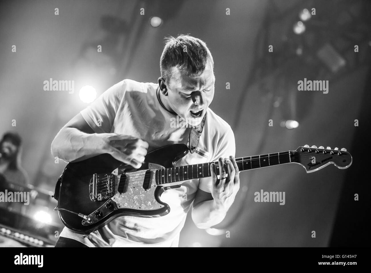 May 7, 2016 - Detroit, Michigan, U.S - BRAD SHULTZ of CAGE THE ELEPHANT ...