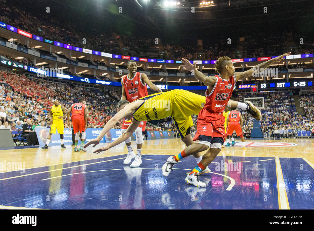 London, UK 8th May, 2016 Sheffield Sharks vs Leicester Riders at the O2 ...