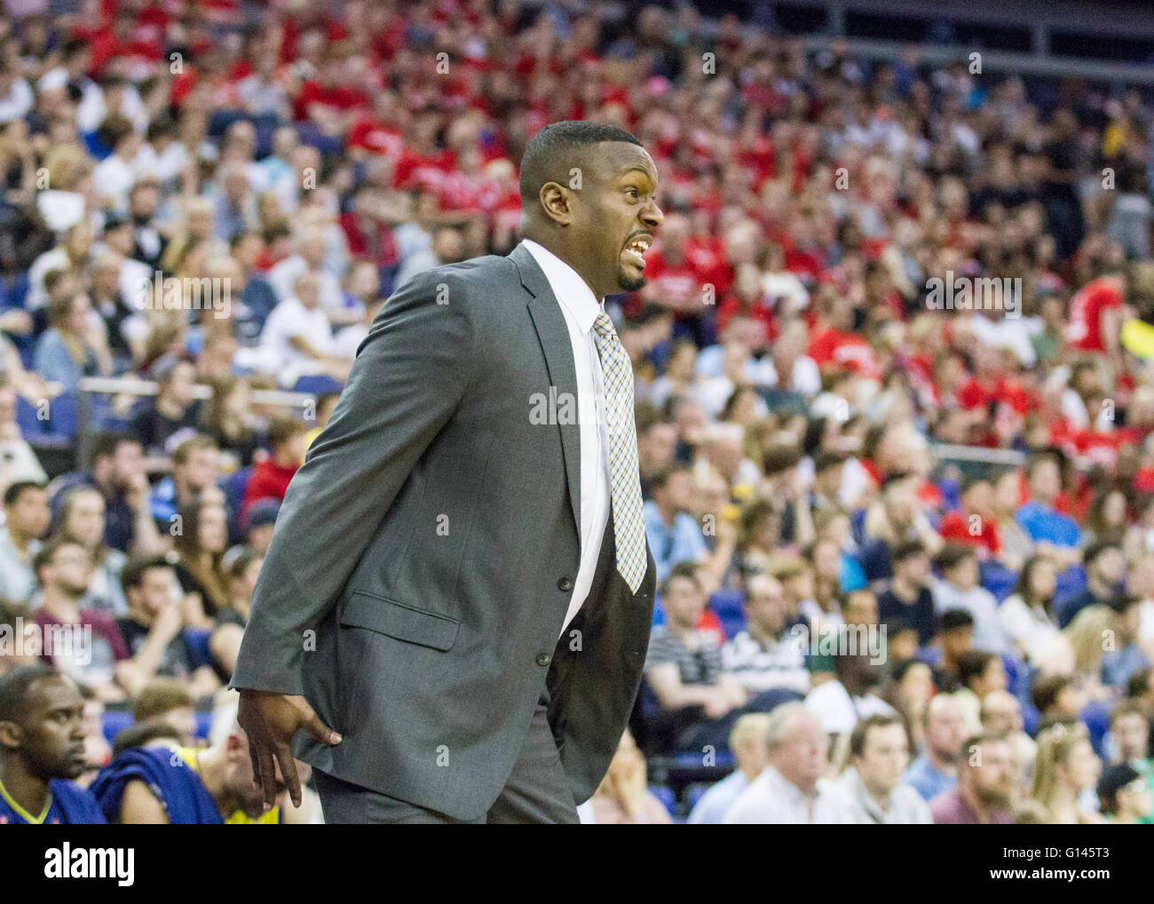 London, UK 8th May, 2016 Sheffield Sharks vs Leicester Riders at the O2 ...