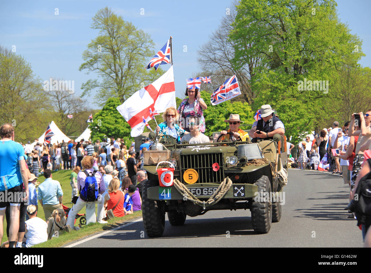 Dodge WC52 Weapons Carrier (1944). Chestnut Sunday, 8th May 2016. Bushy ...