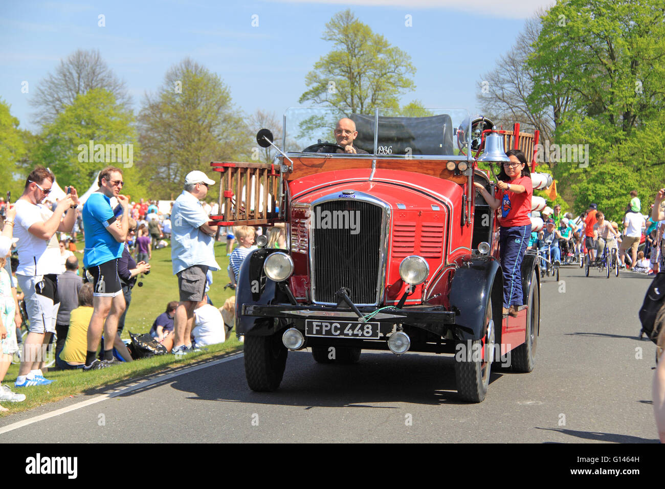 Vintage british dennis fire engine hi-res stock photography and images ...