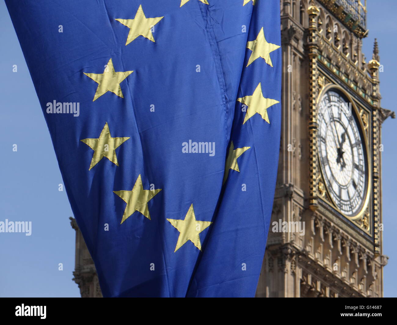 London, UK. 8th May, 2016. UK and EU flags in front of Big-Ben ...