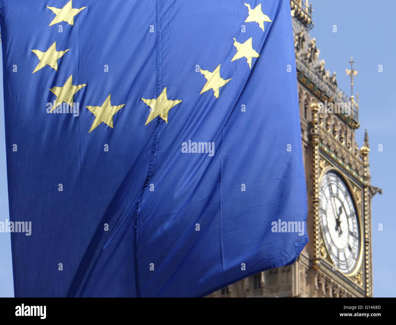 London, UK. 8th May, 2016. UK and EU flags in front of Big-Ben ...