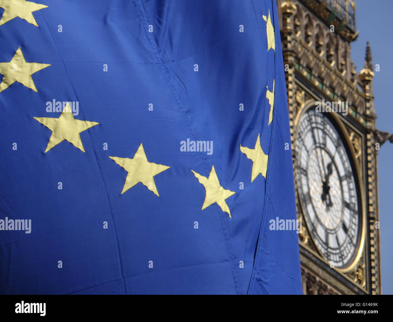 London, UK. 8th May, 2016. UK and EU flags in front of Big-Ben ...