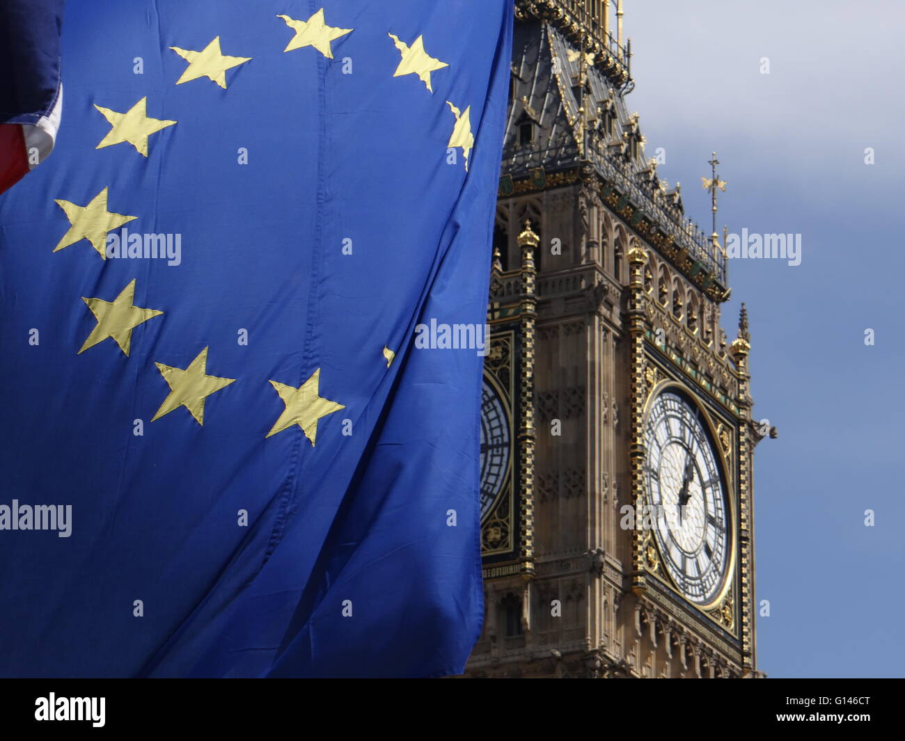 London, UK. 8th May, 2016. UK and EU flags in front of Big-Ben ...