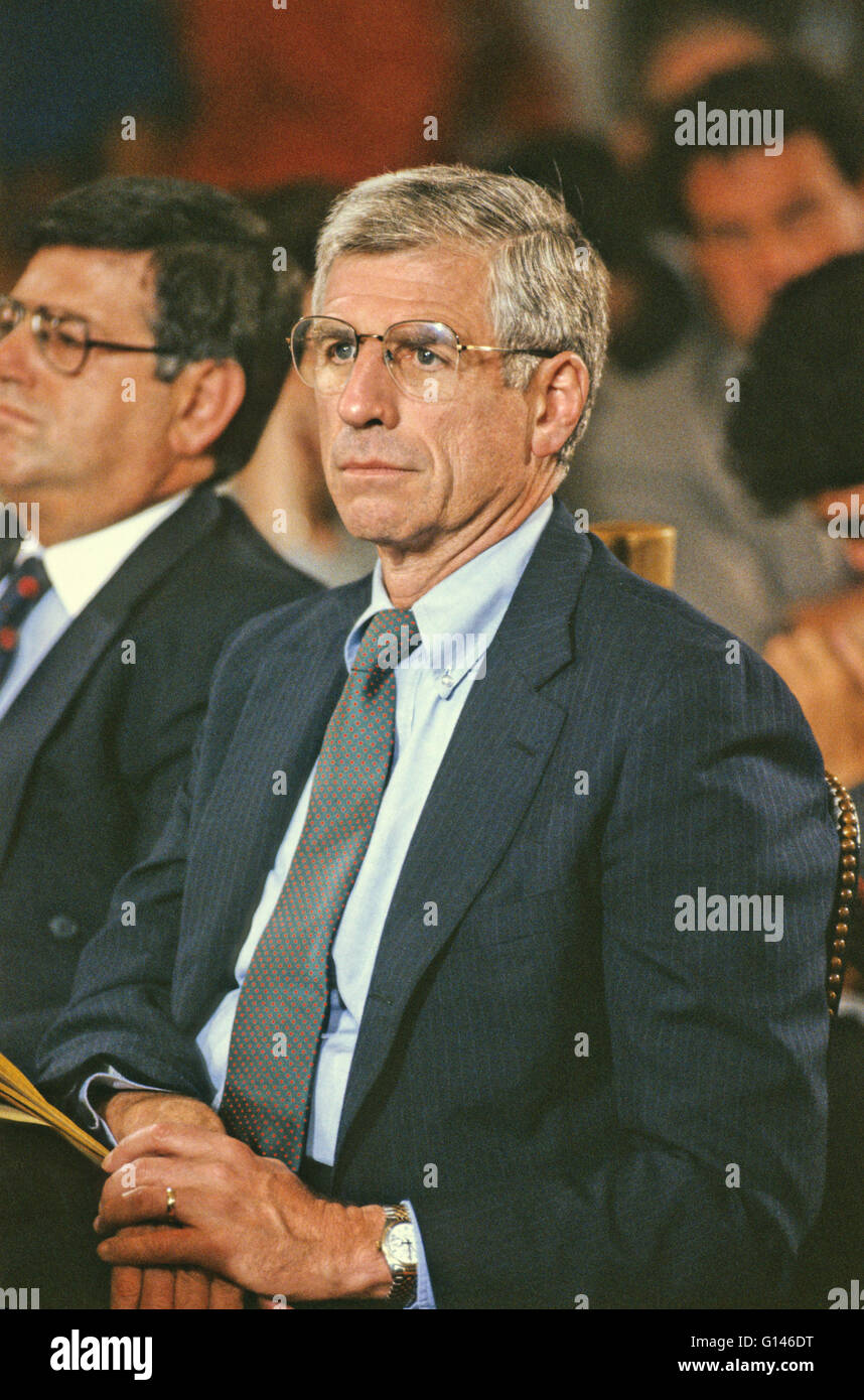 United States Senator John Danforth (Republican of Missouri) watches ...