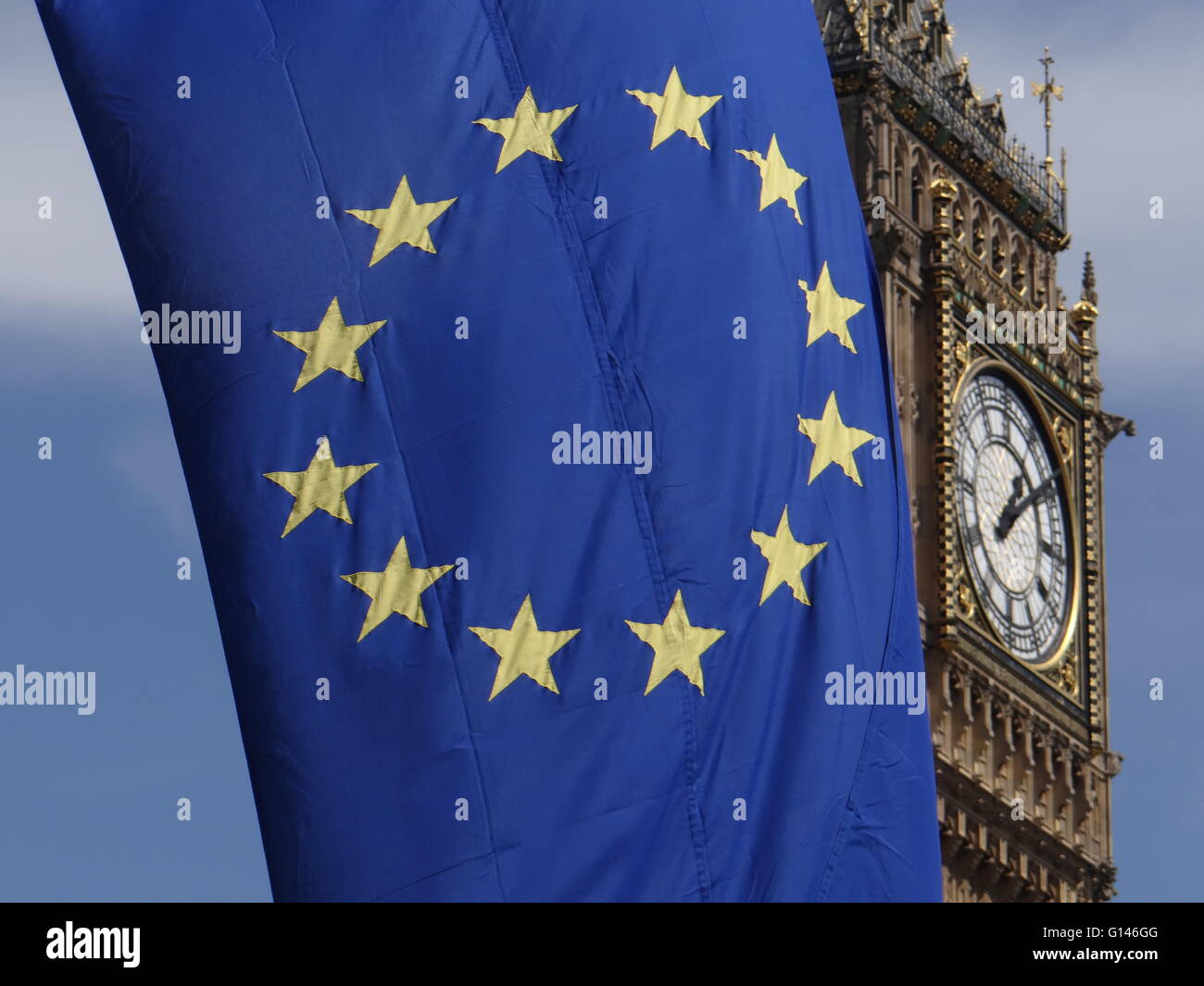 London, UK. 8th May, 2016. UK and EU flags in front of Big-Ben ...