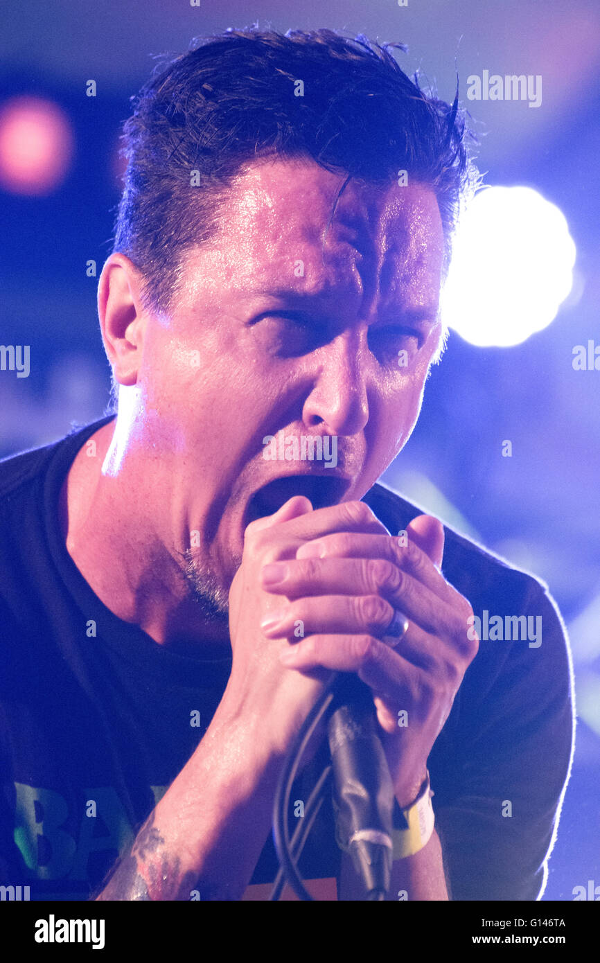 Oviedo, Spain. 7th May, 2016. Vocalist Lou Koller sings during the ...