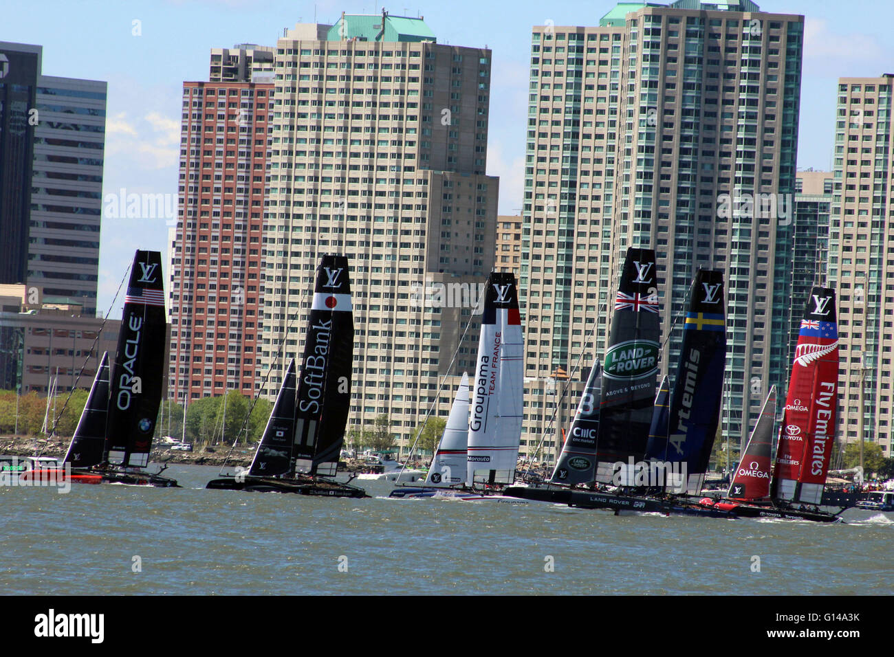 America's Cup Yacht Racing in New York -- Day2 Stock Photo - Alamy