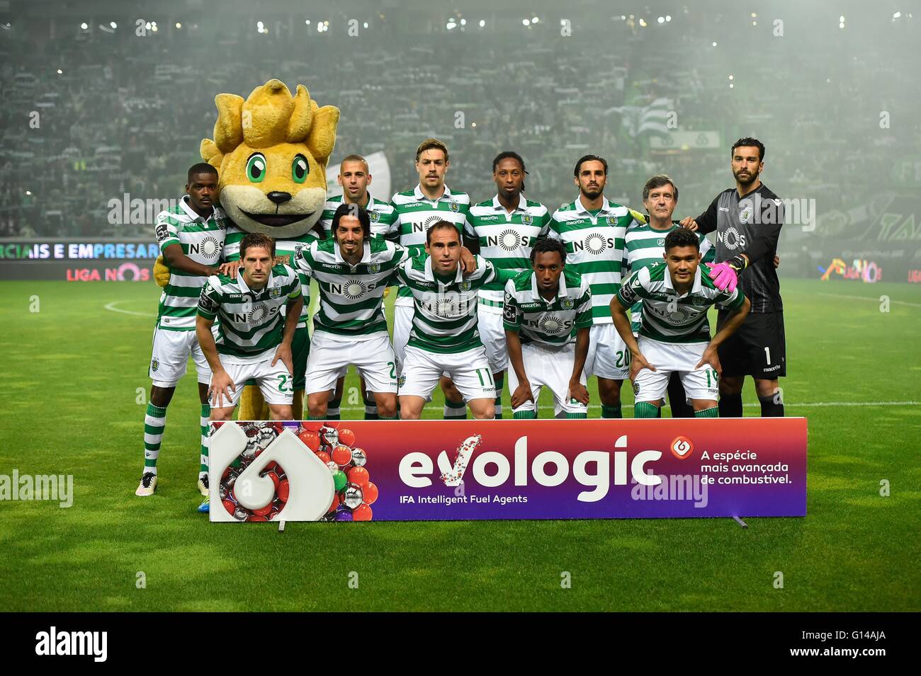 Sporting lisbon team photo hi-res stock photography and images - Alamy