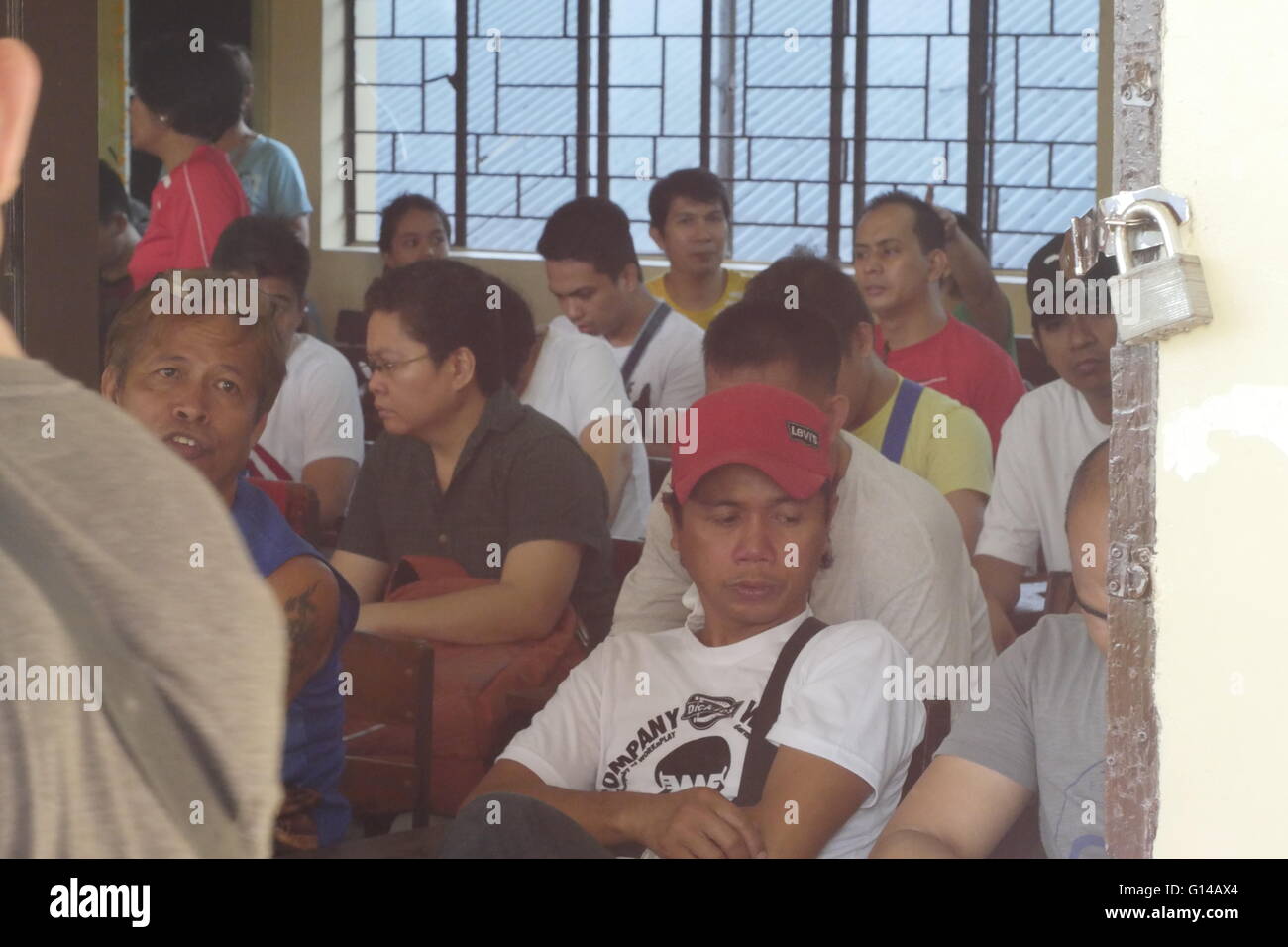 Voting waiting area hi-res stock photography and images - Alamy
