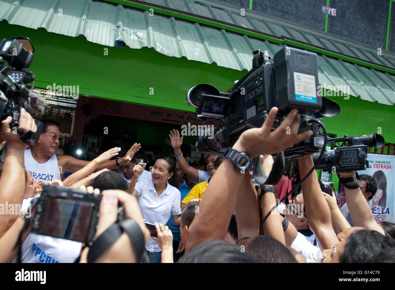 Philippines 09th may 2016 manila hi-res stock photography and images ...