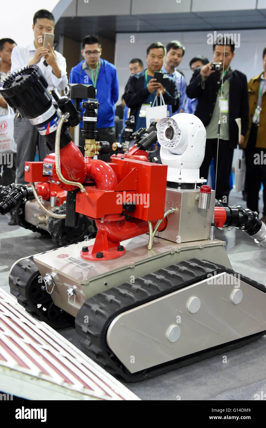 Firefighting robot hi-res stock photography and images - Alamy