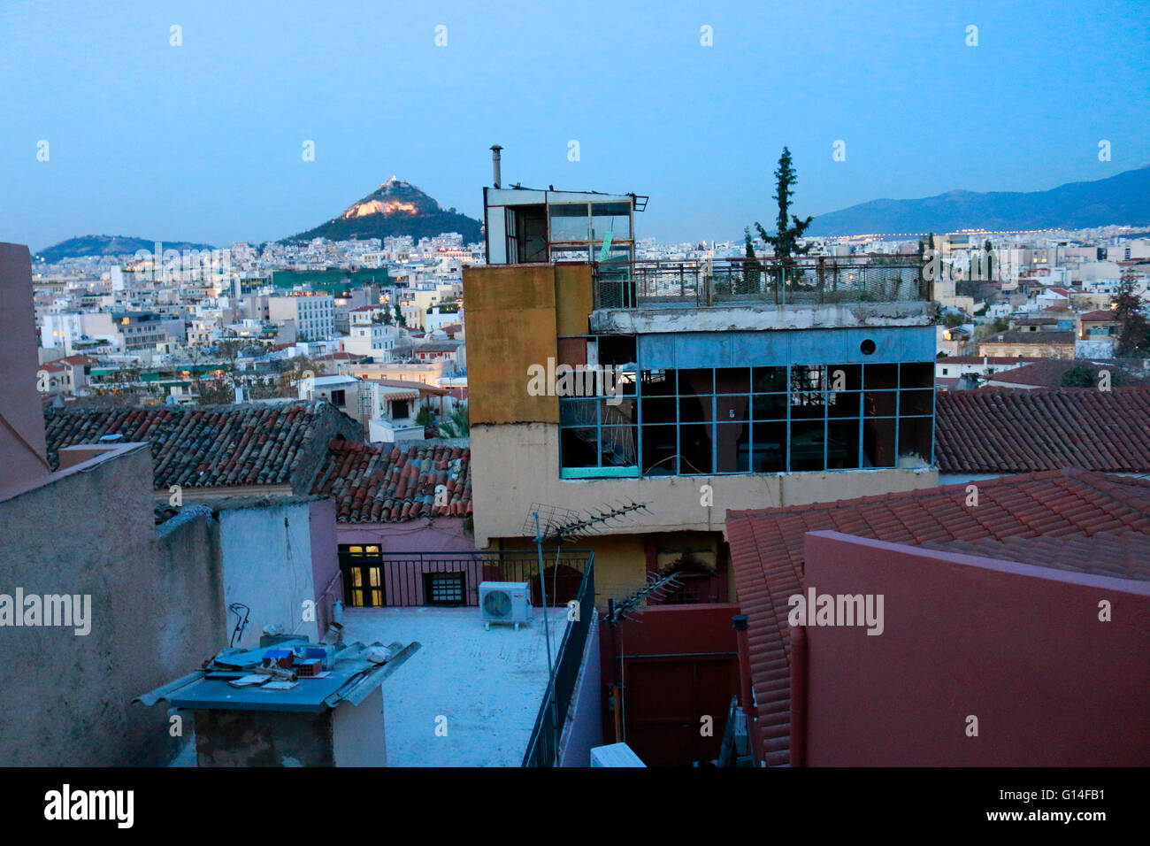Skyline: Lykabettus/ Lykavittos, Athen, Griechenland Stock Photo - Alamy