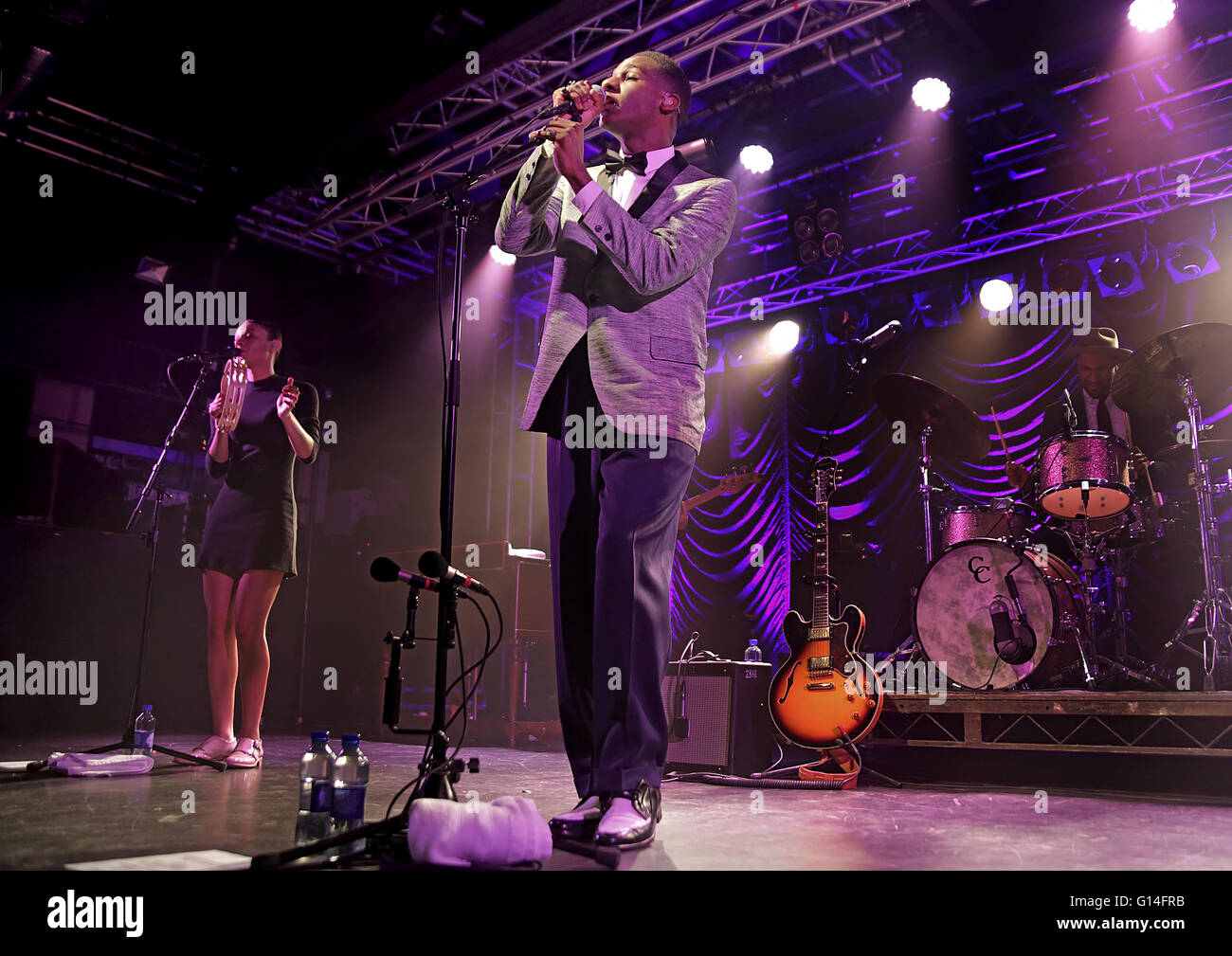 Leon Bridges performing at Liverpool O2 Academy Featuring: Leon Bridges ...