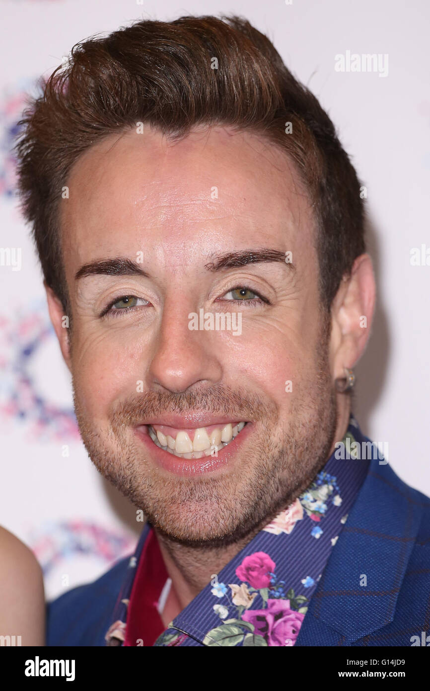 James Ingham's Jog-On to Cancer held at the Kensington Roof Gardens ...