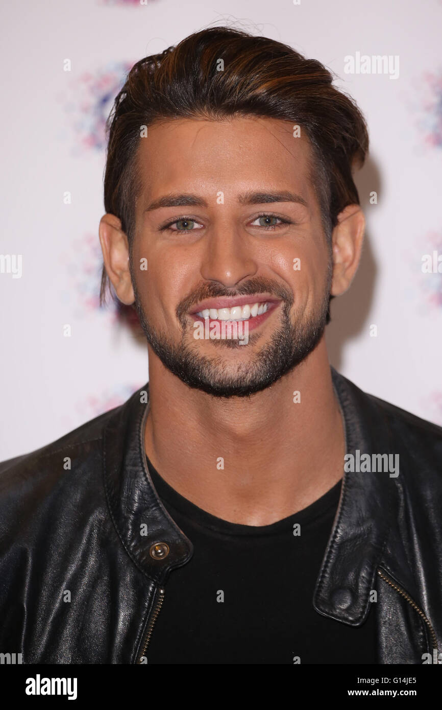 James Ingham's Jog-On to Cancer held at the Kensington Roof Gardens ...