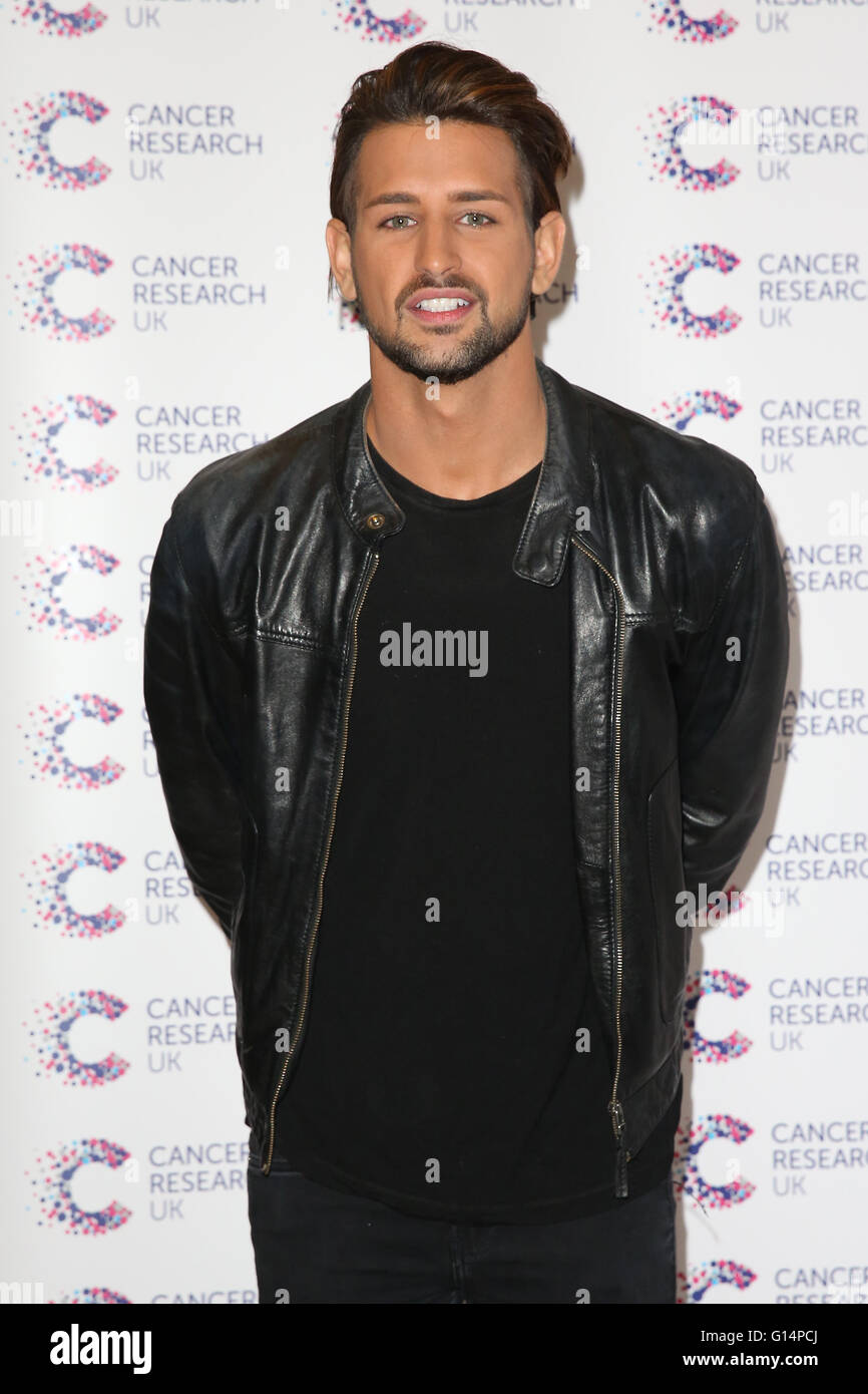 James Ingham's Jog-On to Cancer held at the Kensington Roof Gardens ...