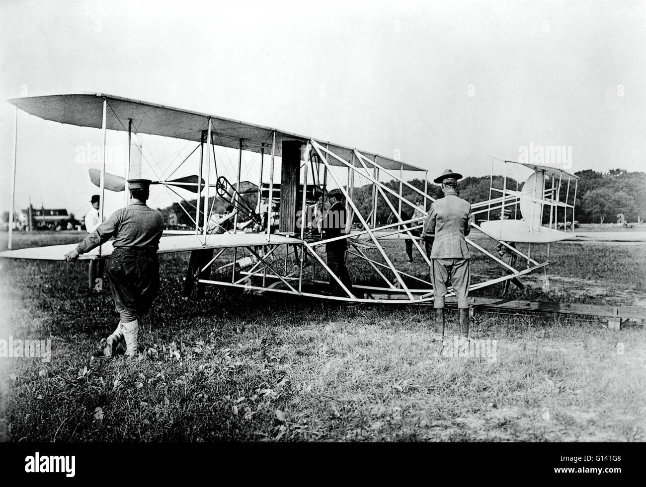 1909 wright hi-res stock photography and images - Alamy