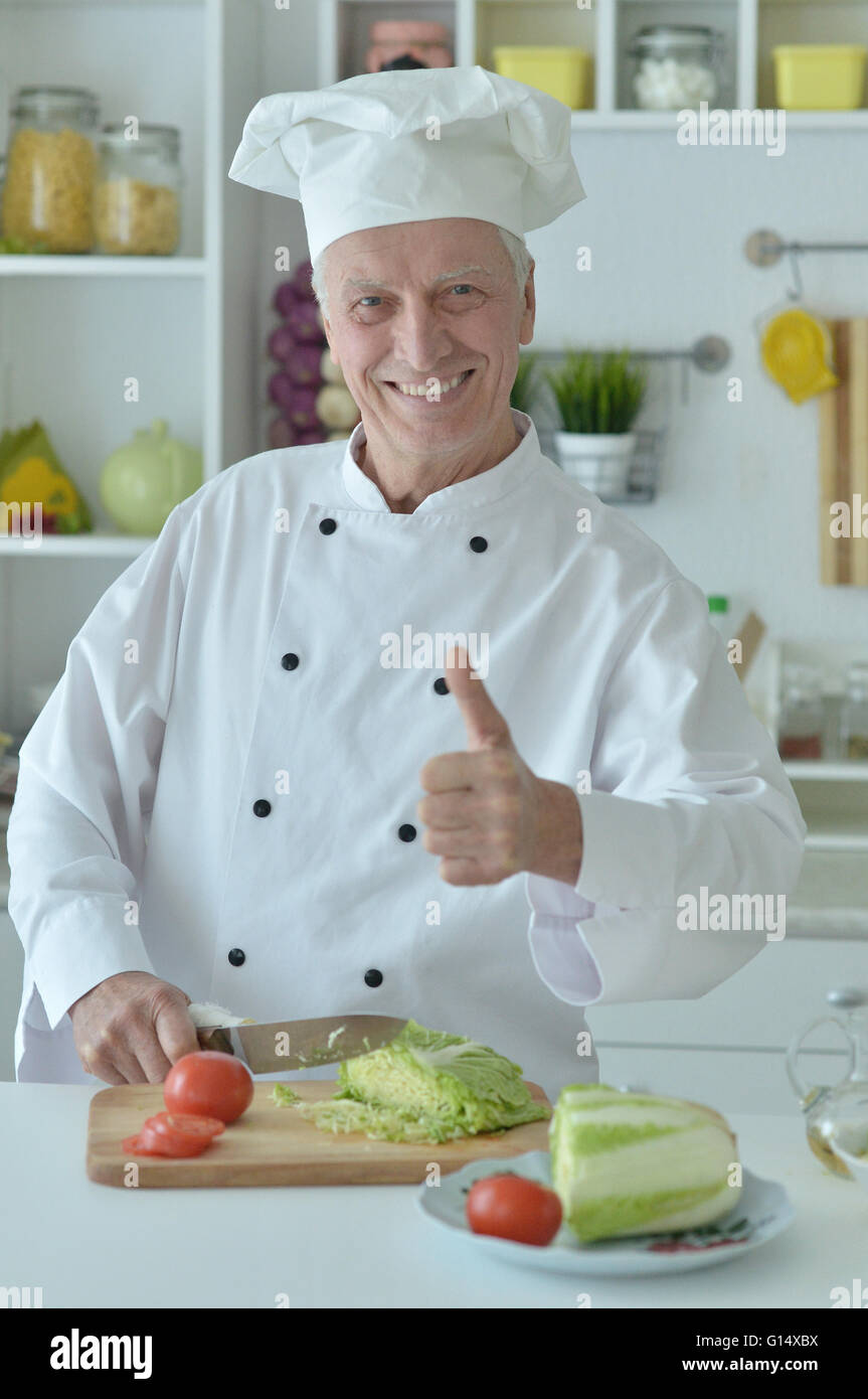 elderly male chef Stock Photo - Alamy