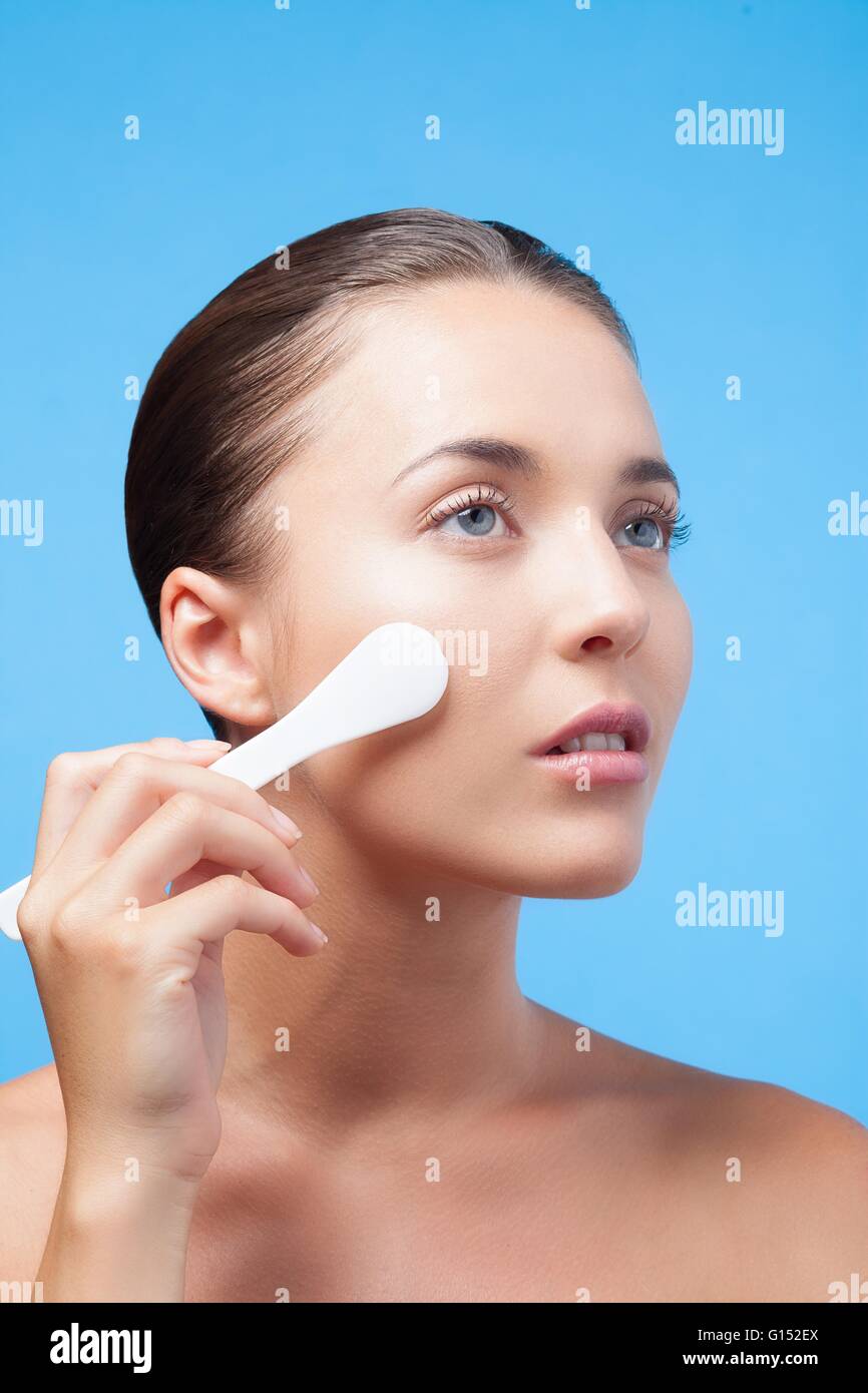 Person using makeup hi-res stock photography and images - Alamy