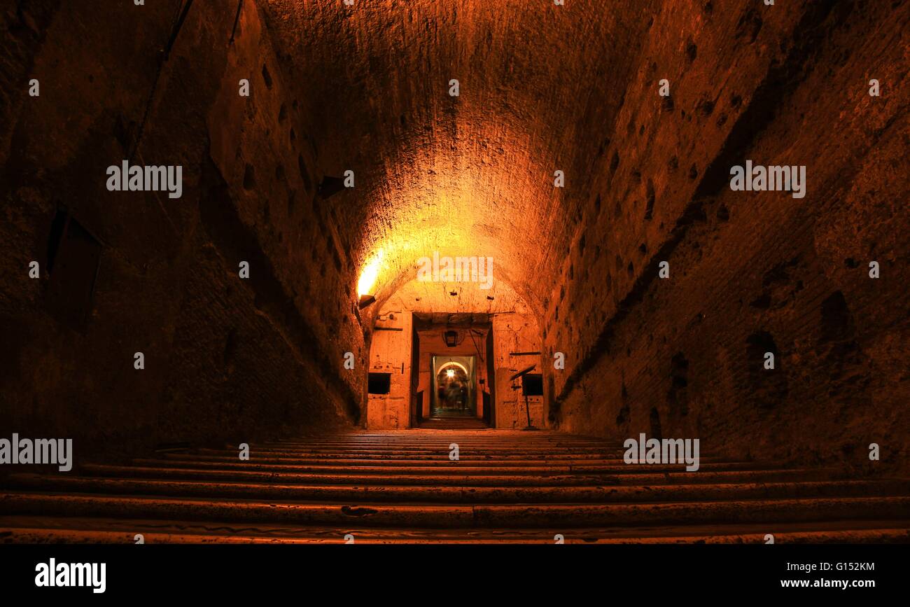 Inside castle hi-res stock photography and images - Alamy