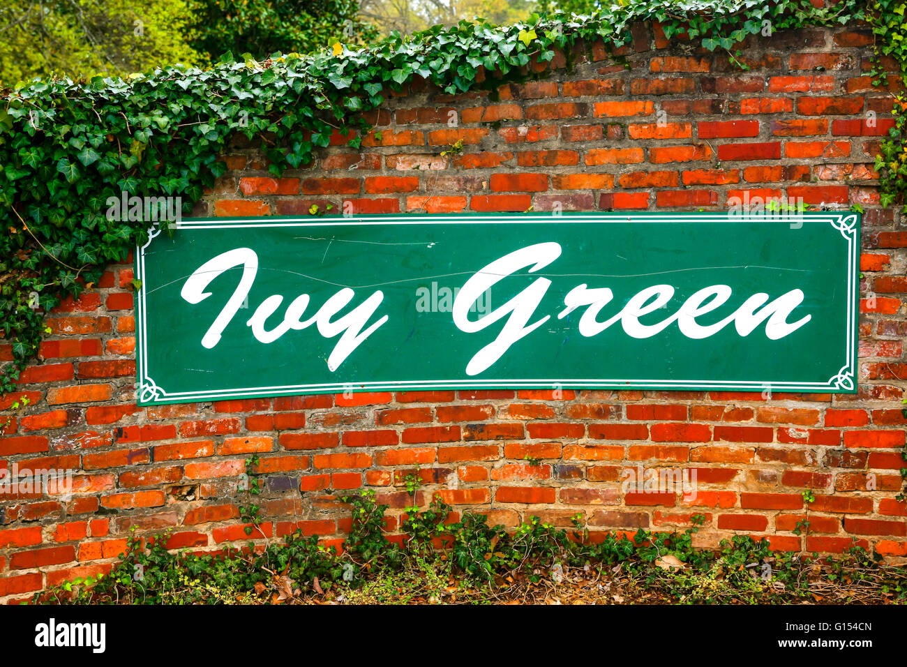 Ivy Green, the birthplace and childhood home of Helen keller sign in ...